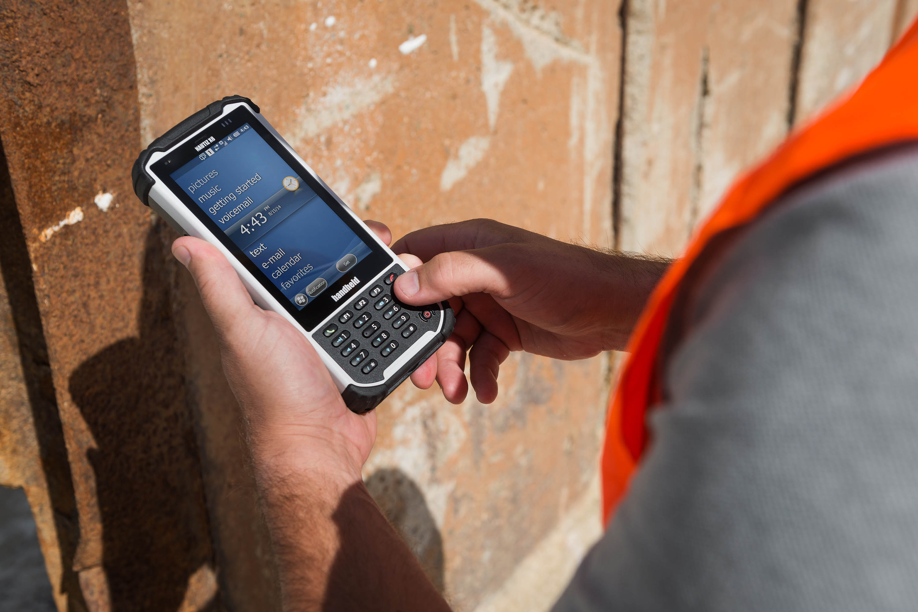 Handheld launches the NAUTIZ X8 — a new ultra-rugged field PDA with ...