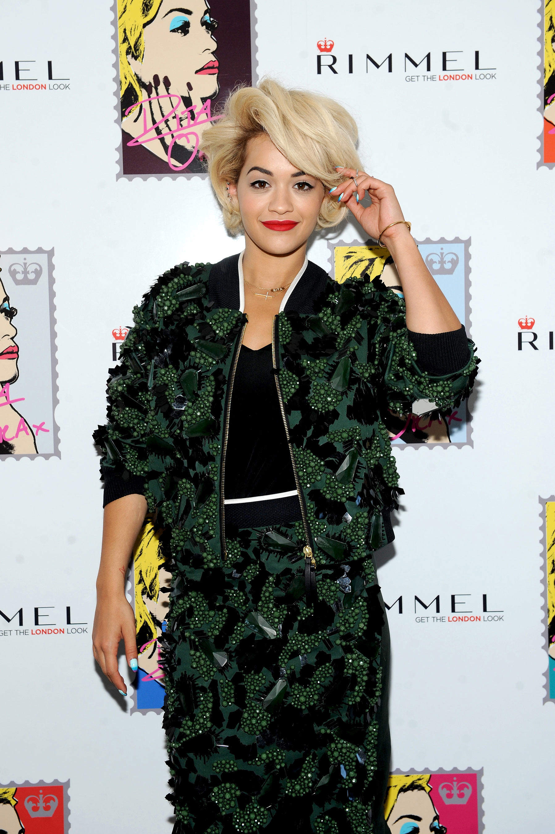 GET LONDON’S ROCKER LOOK NOW WITH THE RITA ORA 60 SECONDS COLOR RUSH ...