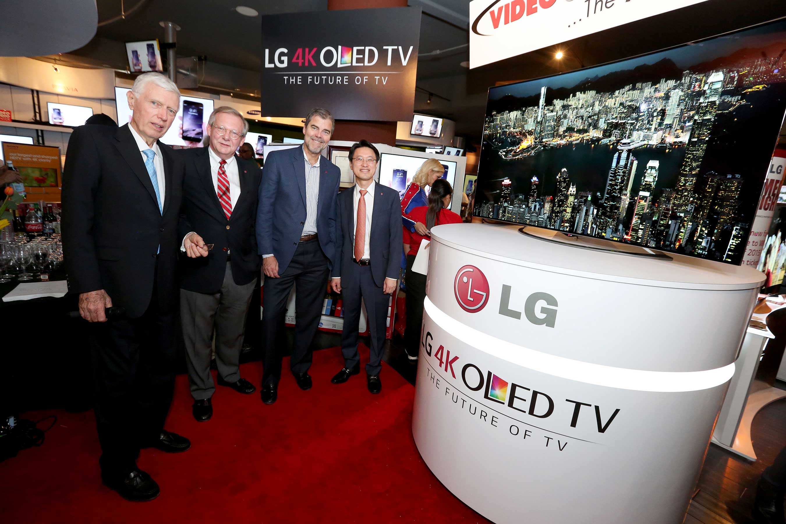 FIRST U.S. CONSUMERS PURCHASE ULTRA HD 4K OLED TVs