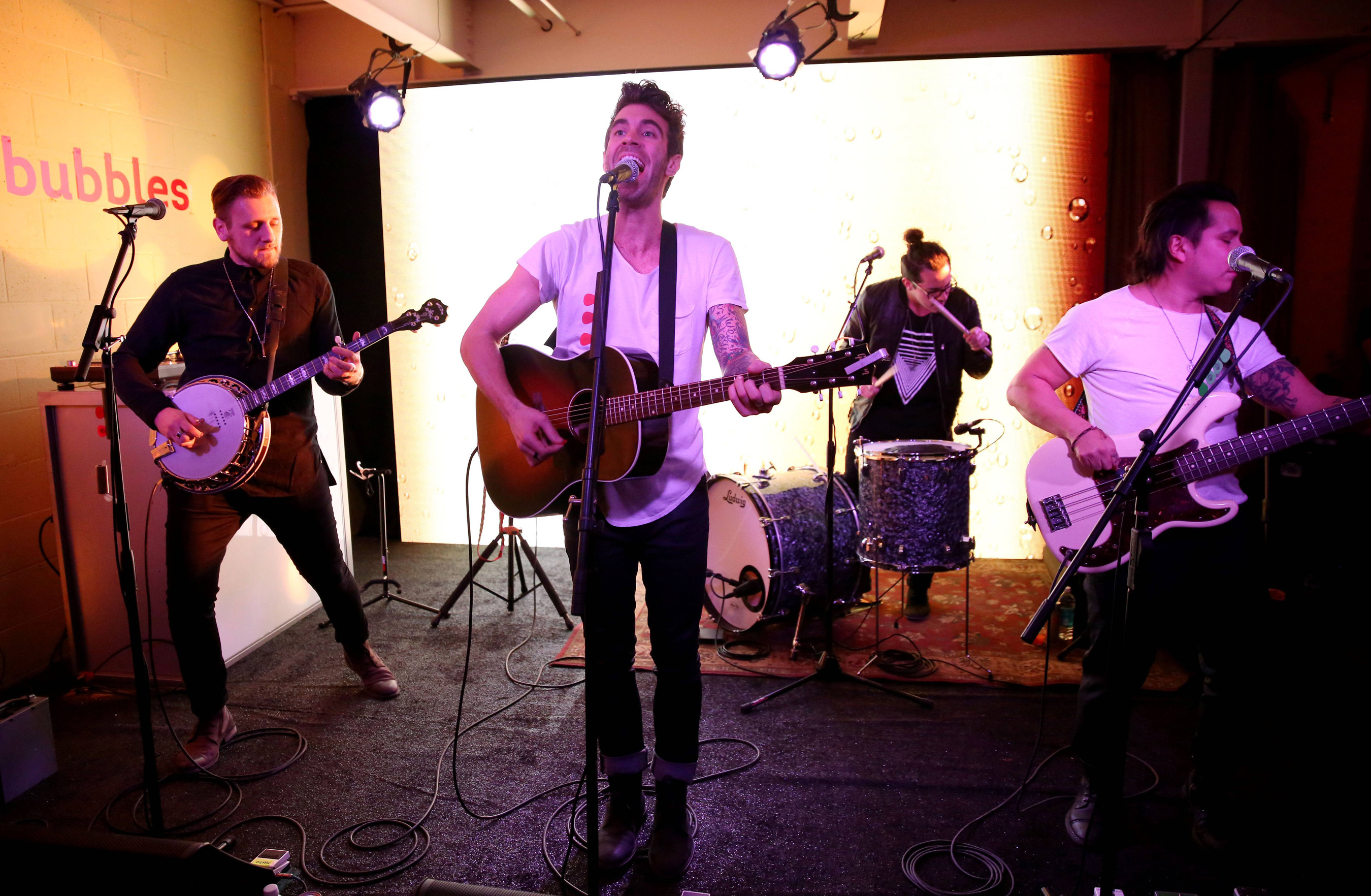 Lipton New Sparkling Iced Tea Kickoff With Brittany Snow And American ...