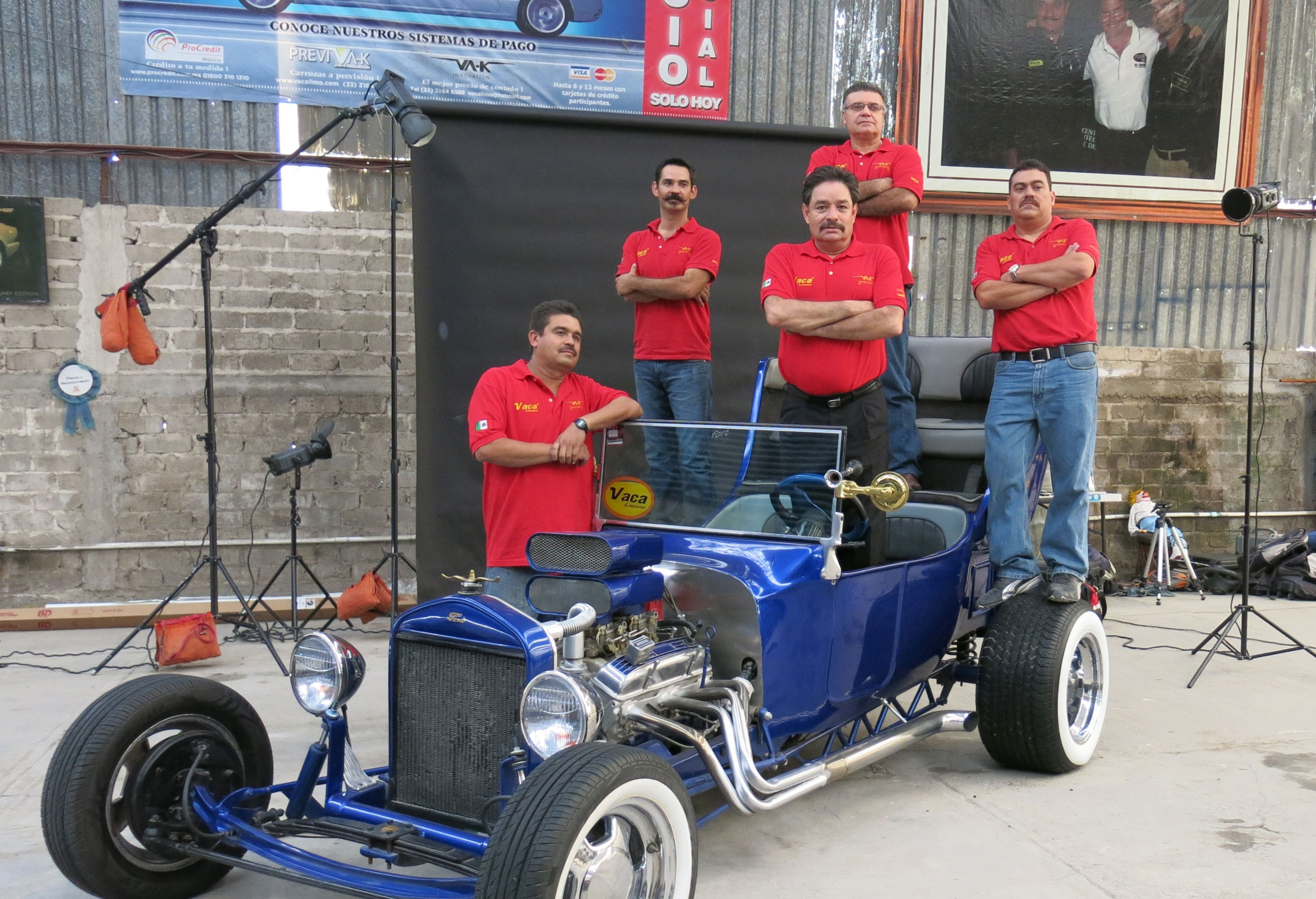 Mexicánicos Comes To Discovery En Español Showcasing Imaginative Hot Rods