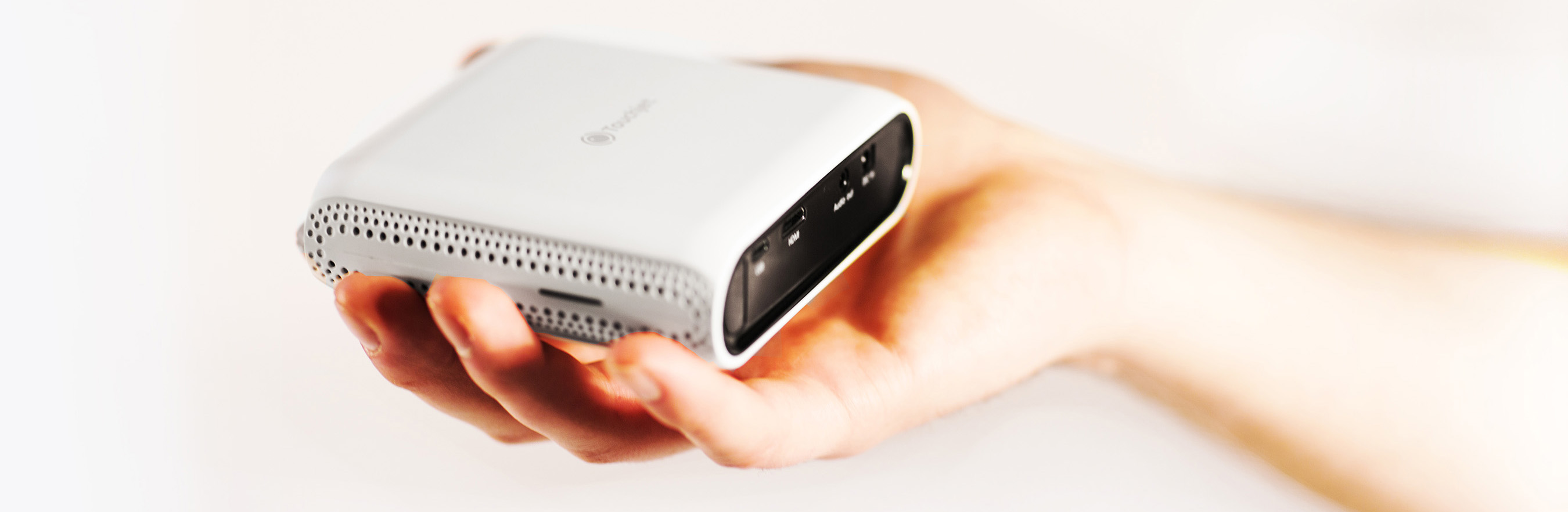 New Touchjet Pond™ Projector Turns Any Wall, Ceiling or Floor into an ...