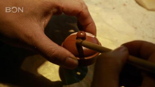 Unique China Story：How One Craftsman Brought the Art of Golden Repair ...