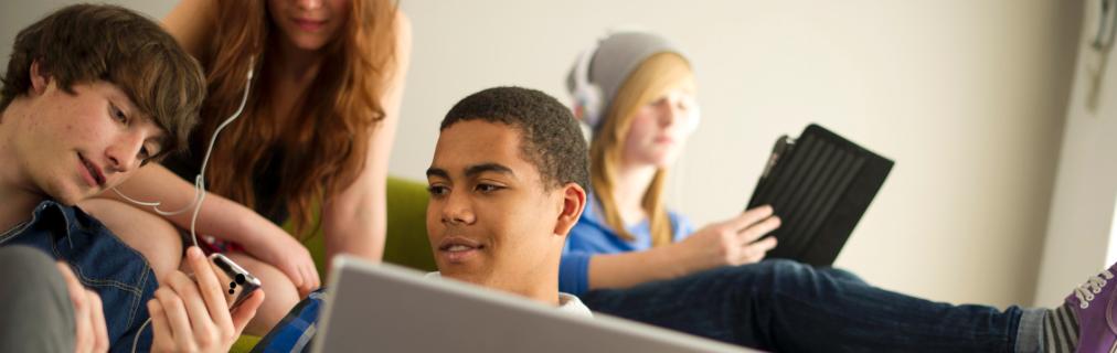 New Survey Data: Four Out of Five College Students Say Digital Learning ...