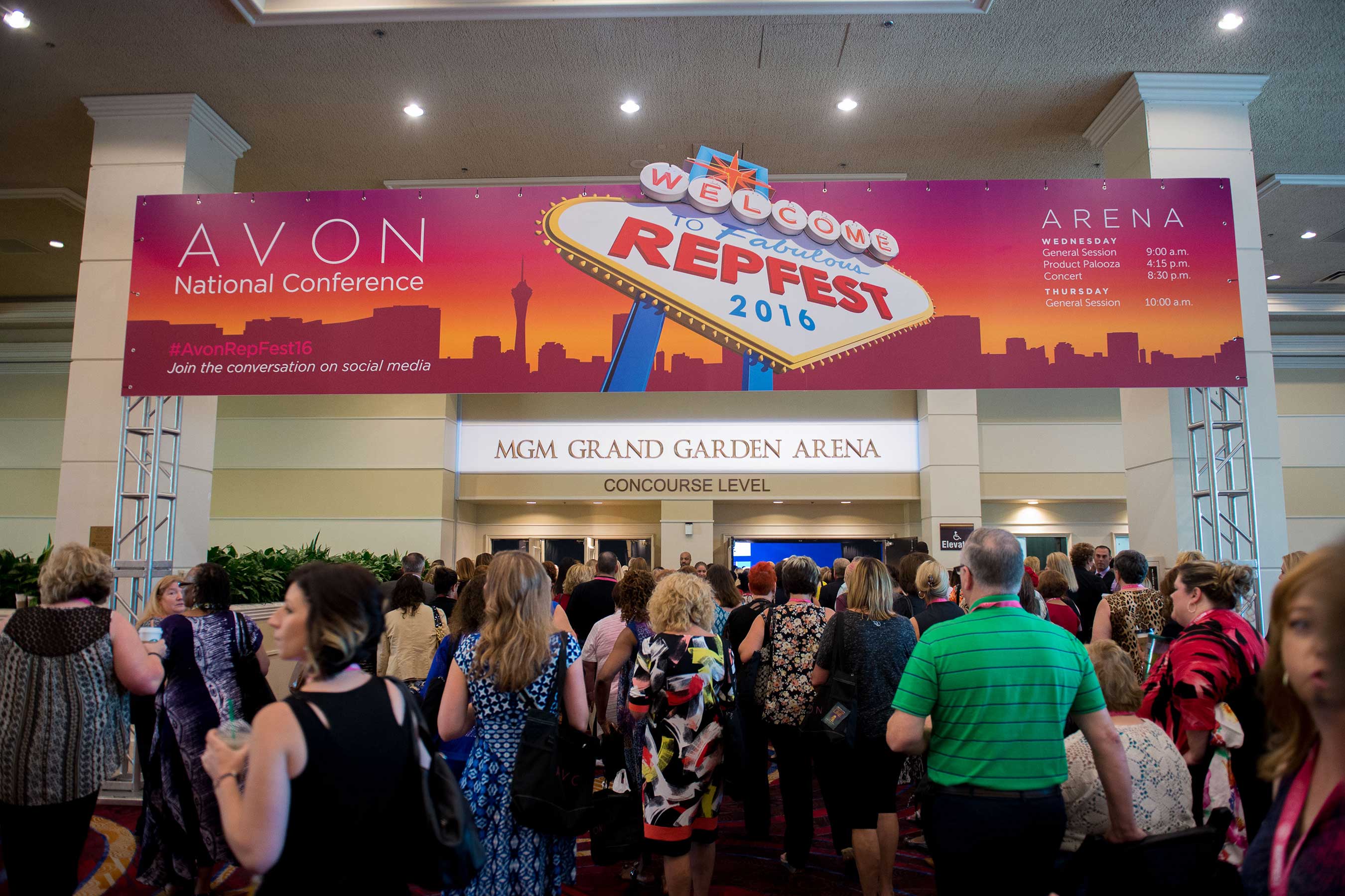 Avon Celebrates the Representative Experience at National RepFest ...