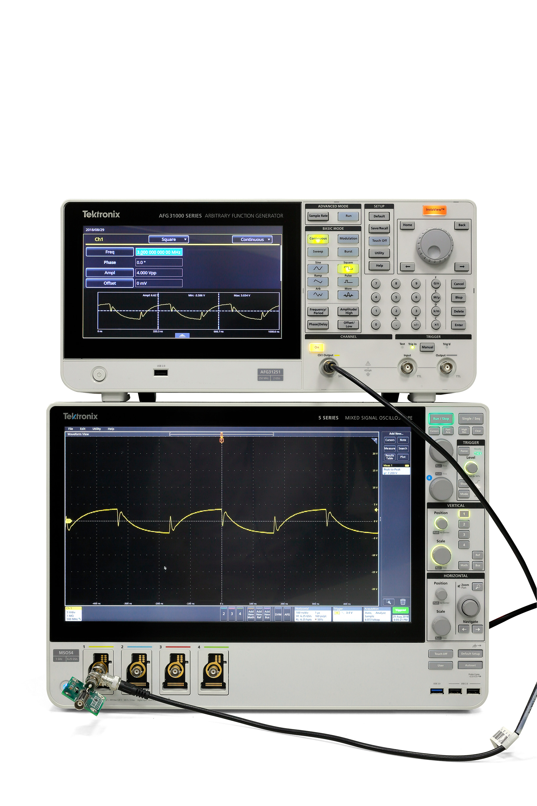 Tektronix Redefines the Arbitrary/Function Generator