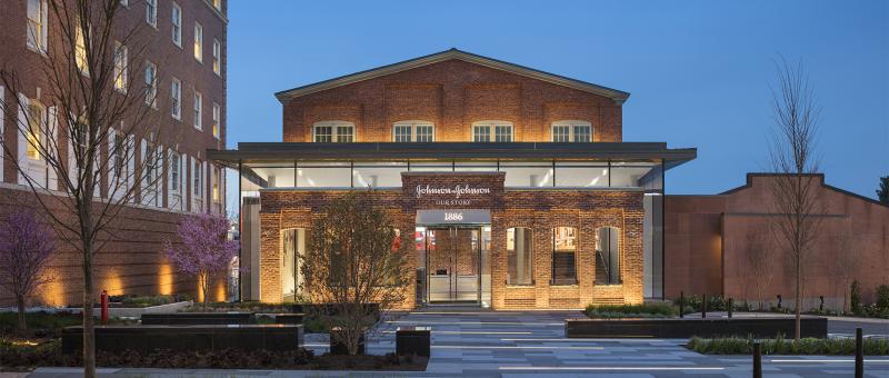 JOHNSON & JOHNSON INTRODUCES TWO NEW INTERACTIVE EXPERIENCES