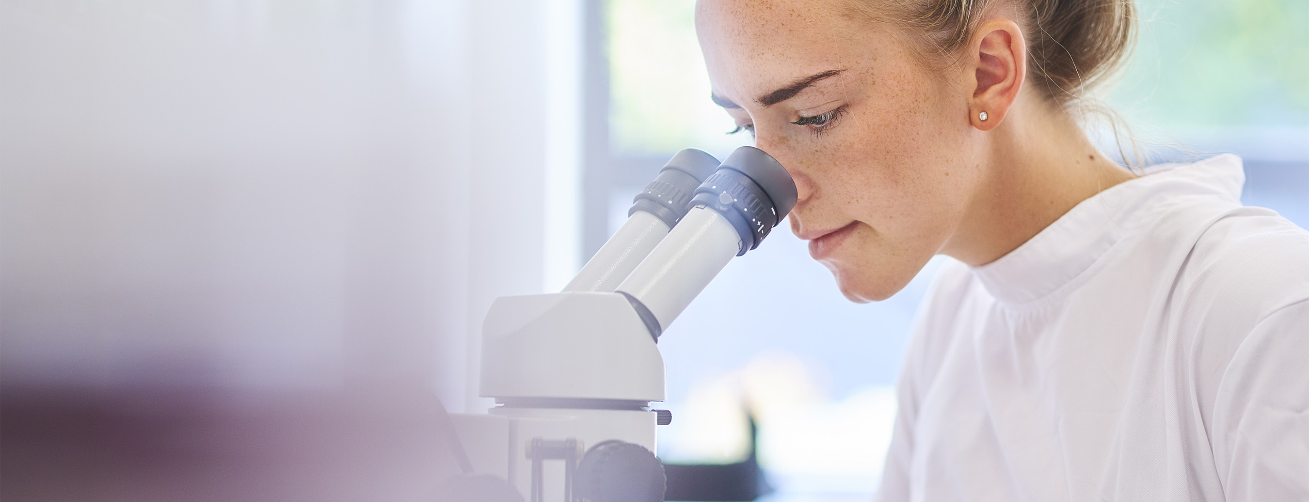 Dompé announces first treatment with Oxervate™ eye drops (cenegermin-bkbj)