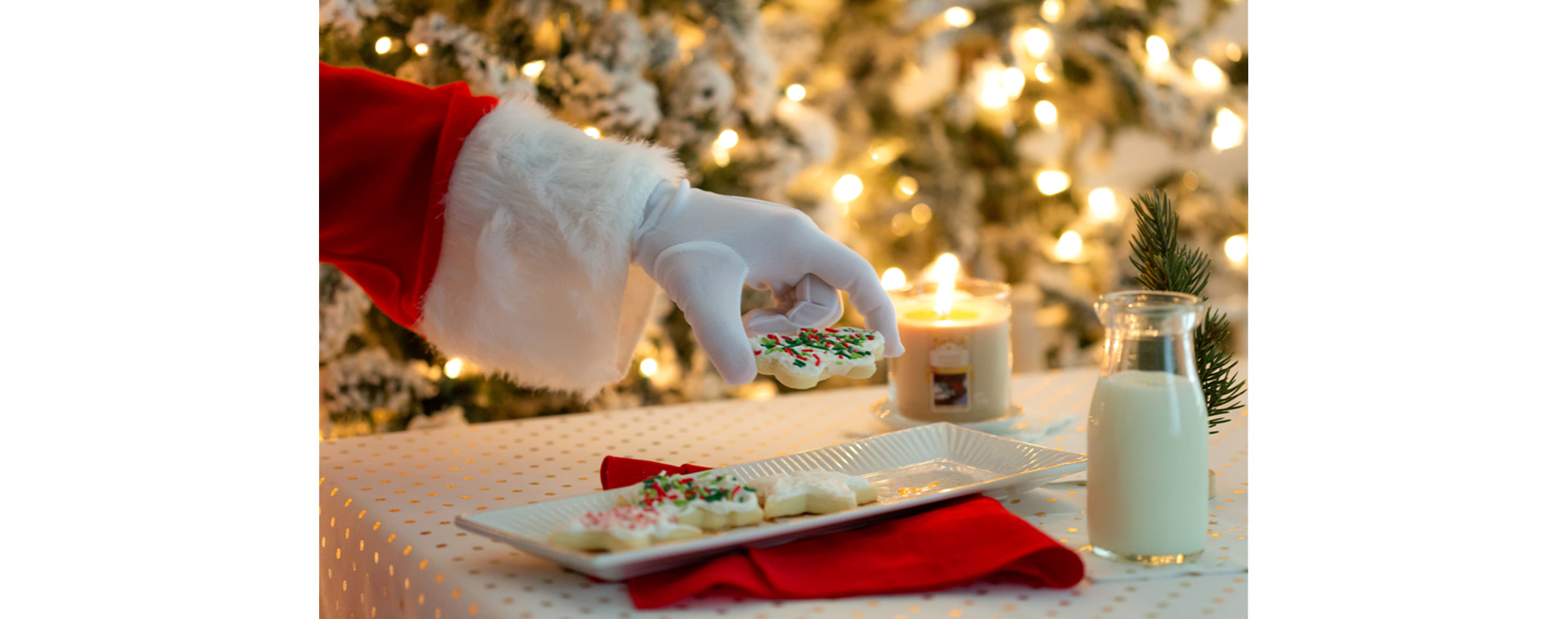 Yankee Candle® Brings the Magic of Santa Into Homes This Holiday Season