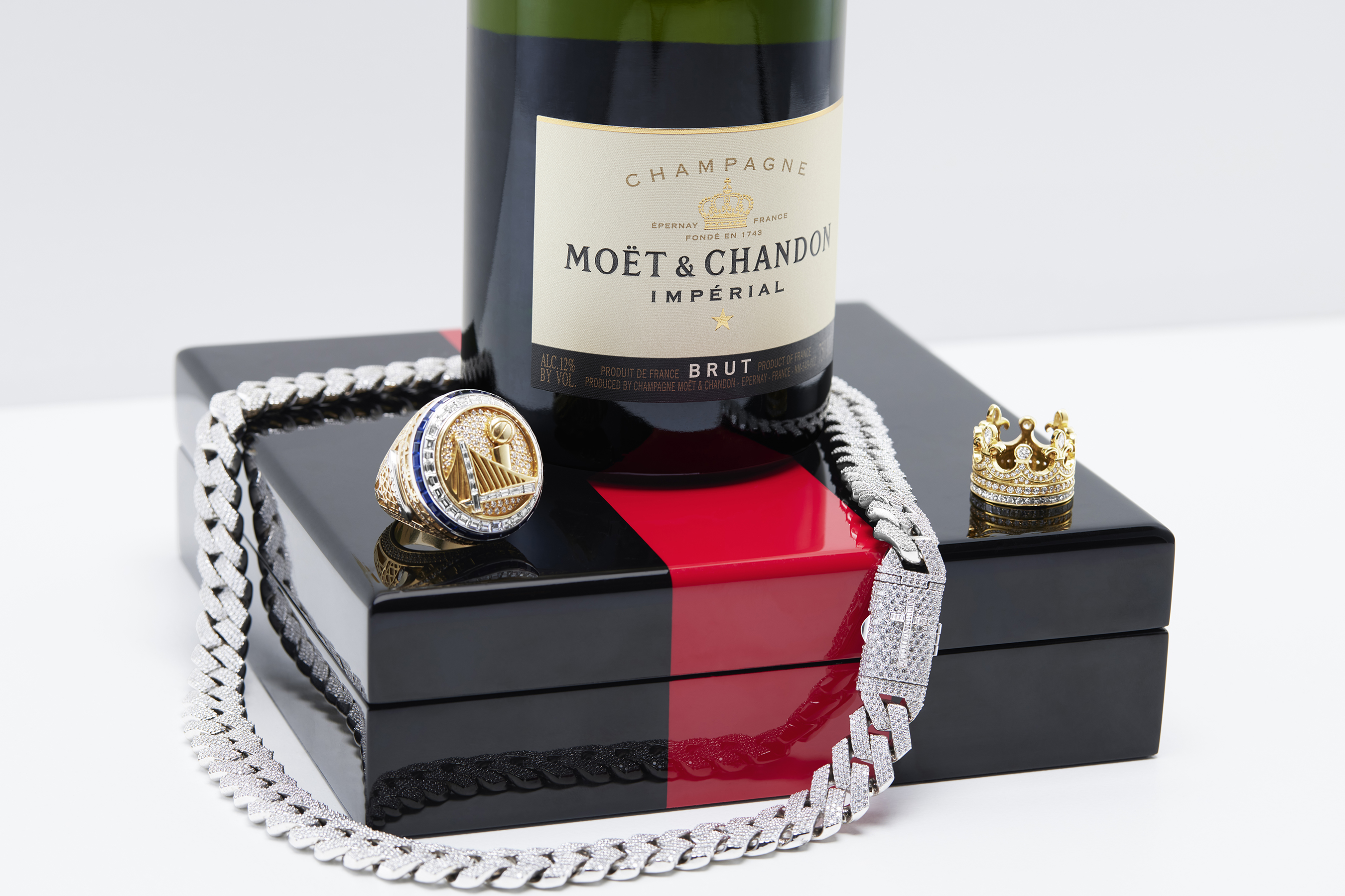 Moët & Chandon, the Official Champagne of the NBA