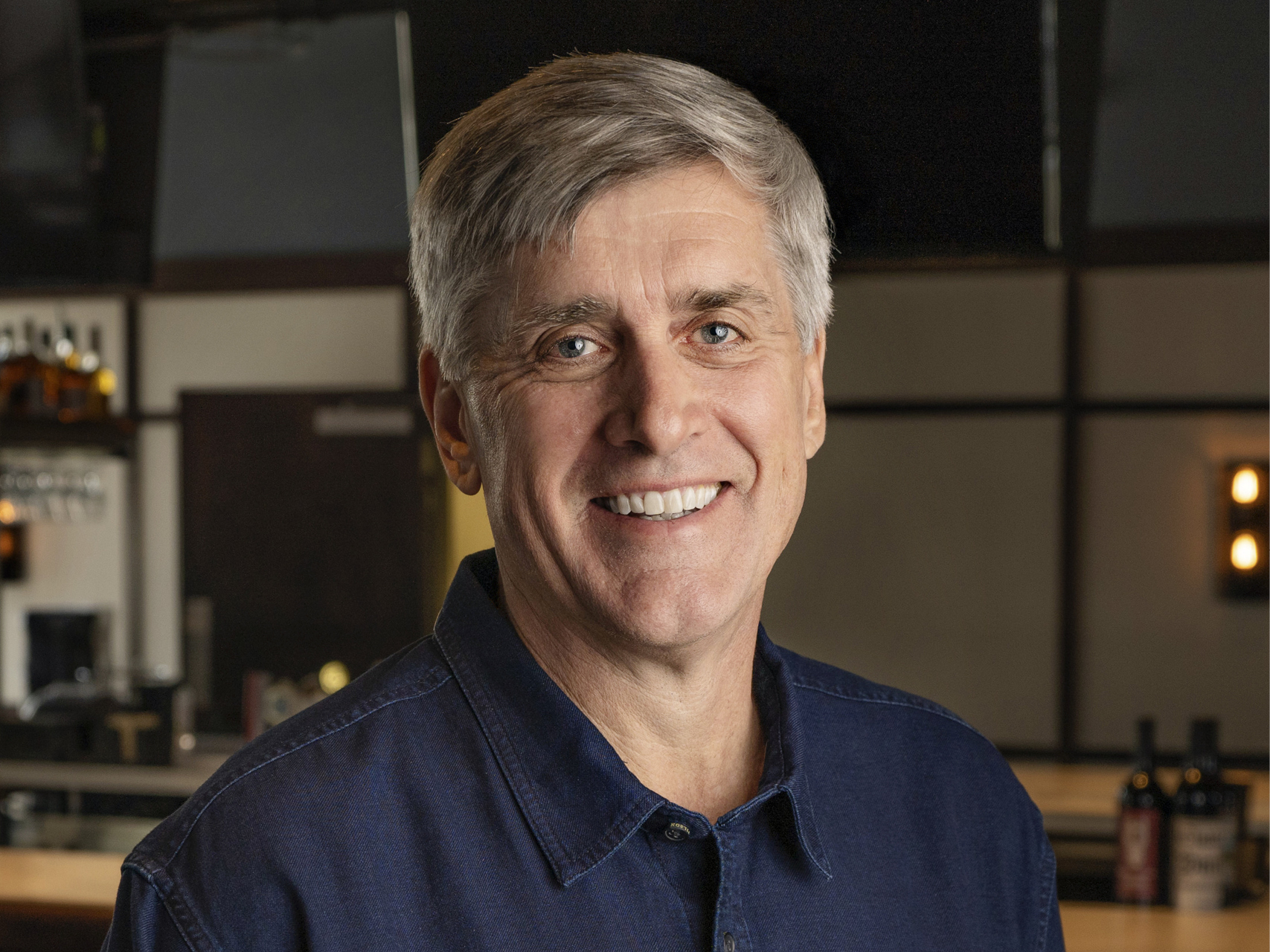 Help Bar Louie Support Military Families This Holiday Season