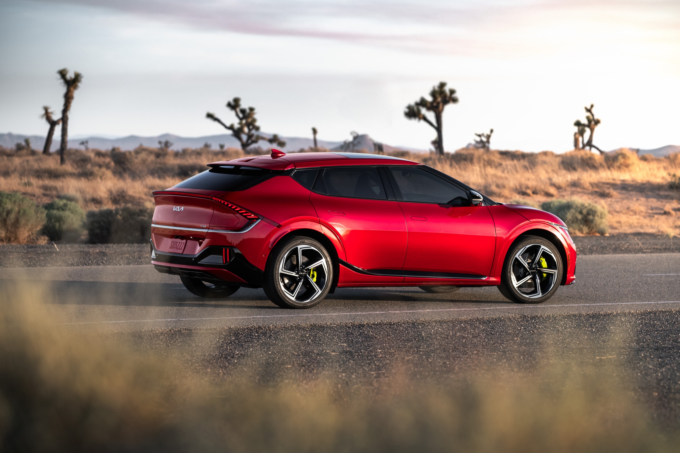 SHOCKING THE PERFORMANCE WORLD THE 576 HP KIA EV6 GT DEBUTS AT