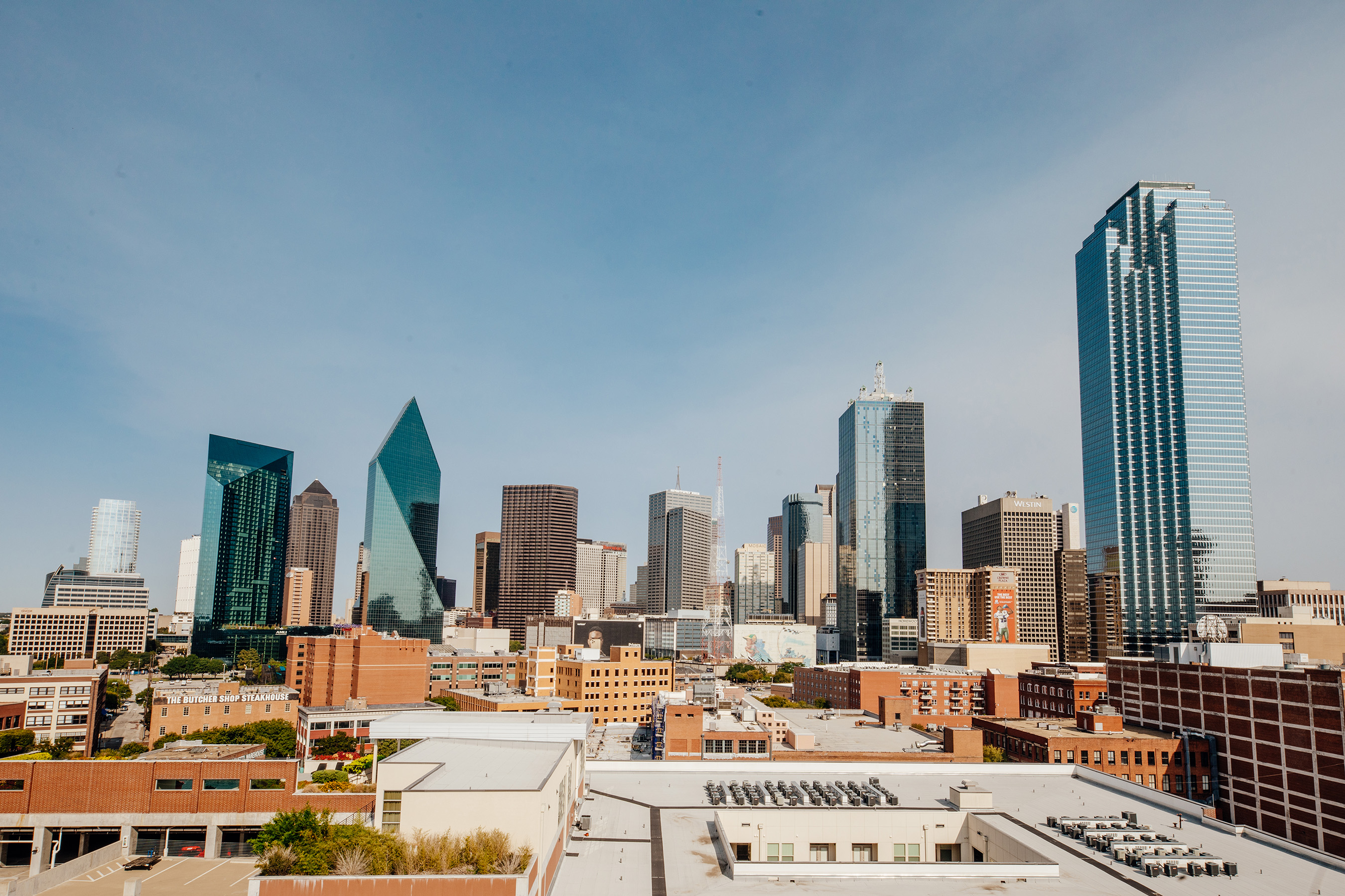 HARWOOD INTERNATIONAL ANNOUNCES ACQUISITION OF THE LUMINARY