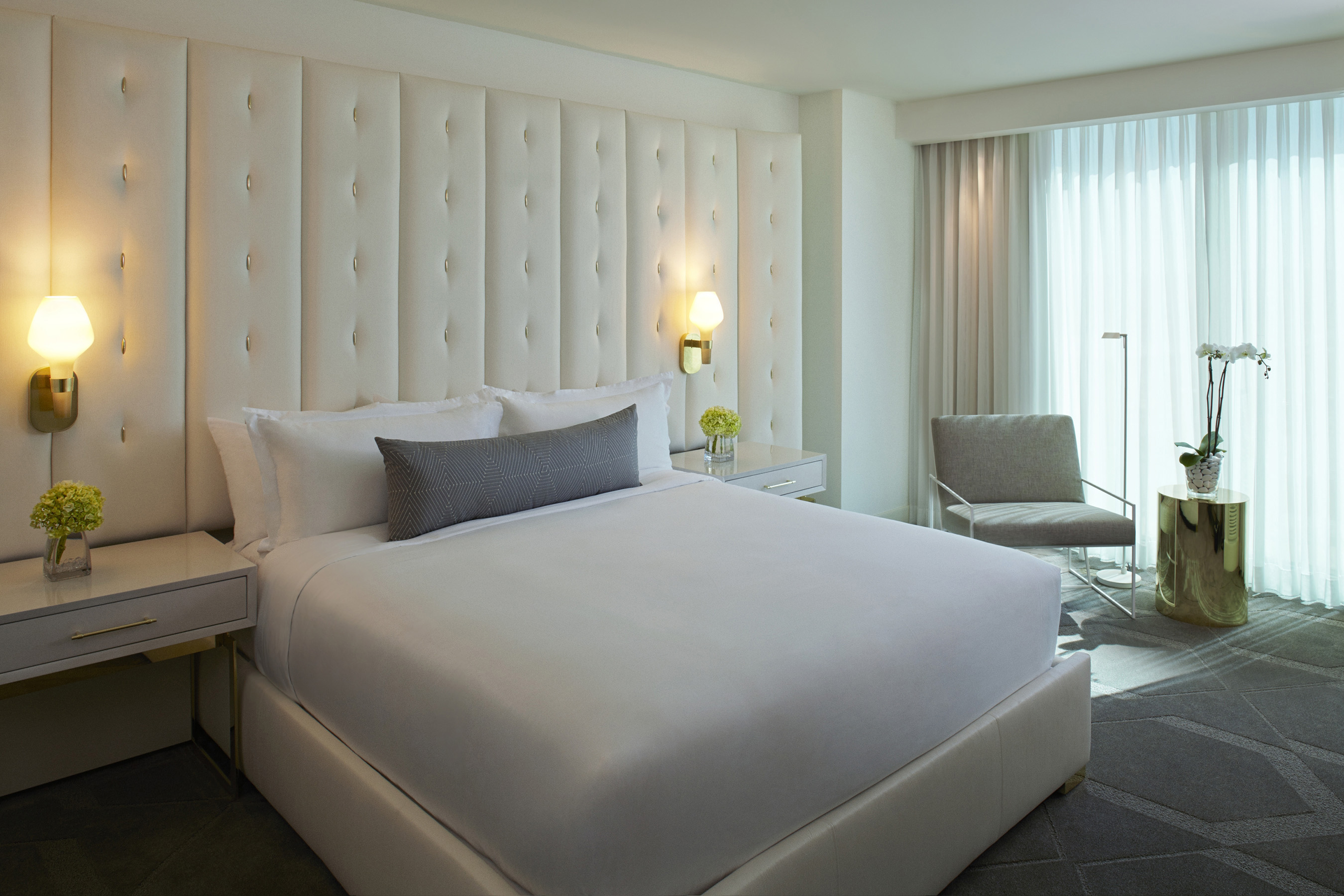 DELANO LAS VEGAS DEBUTS ON LAS VEGAS STRIP