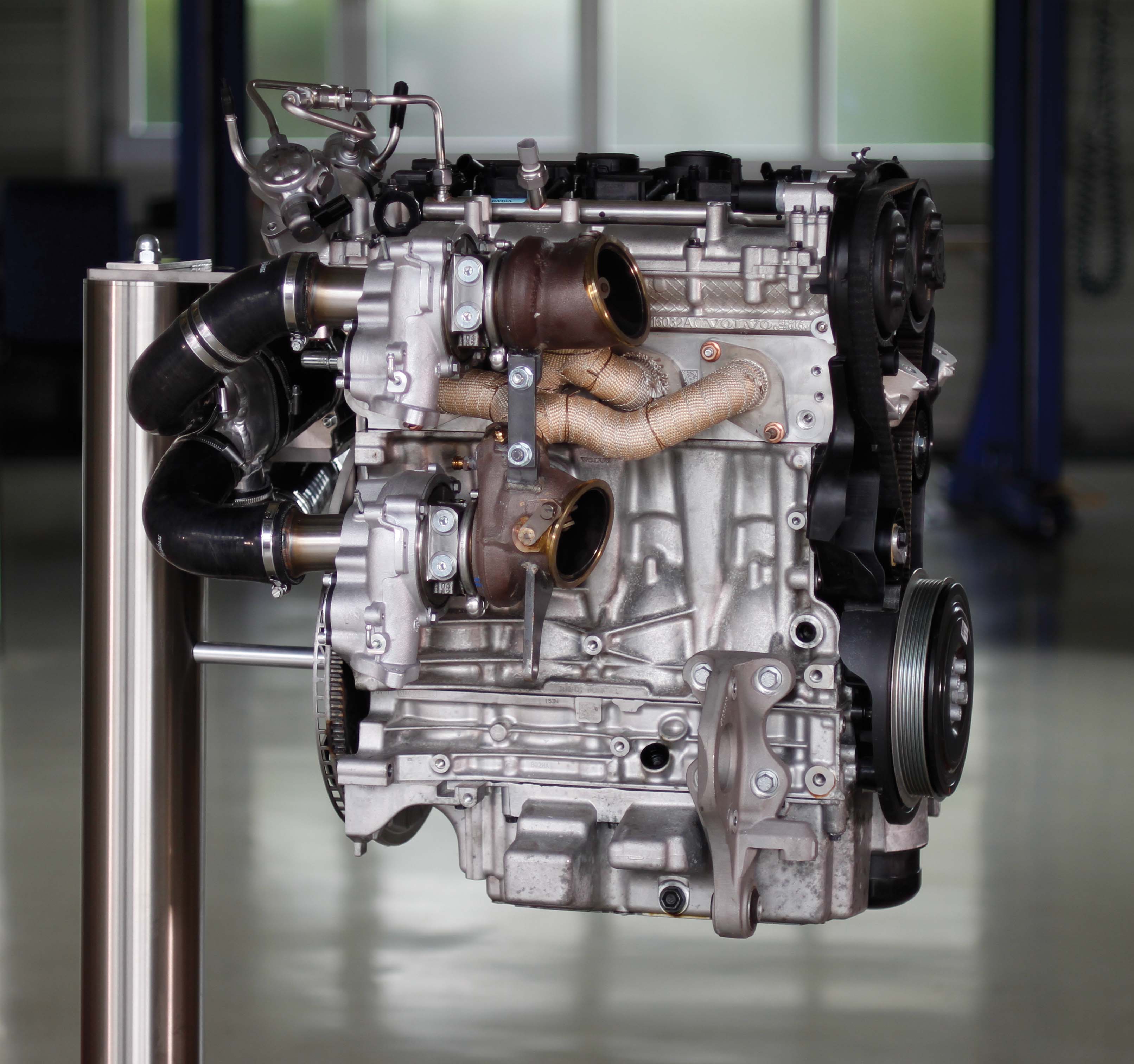 Volvo Cars reveals 450 horsepower High Performance Drive-E Powertrain ...