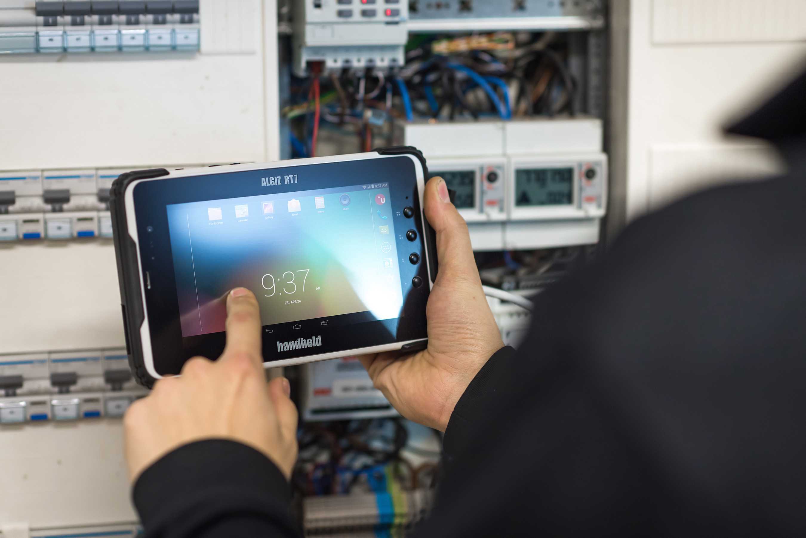 Handheld launches its first ultra-rugged Android tablet — the best-in ...