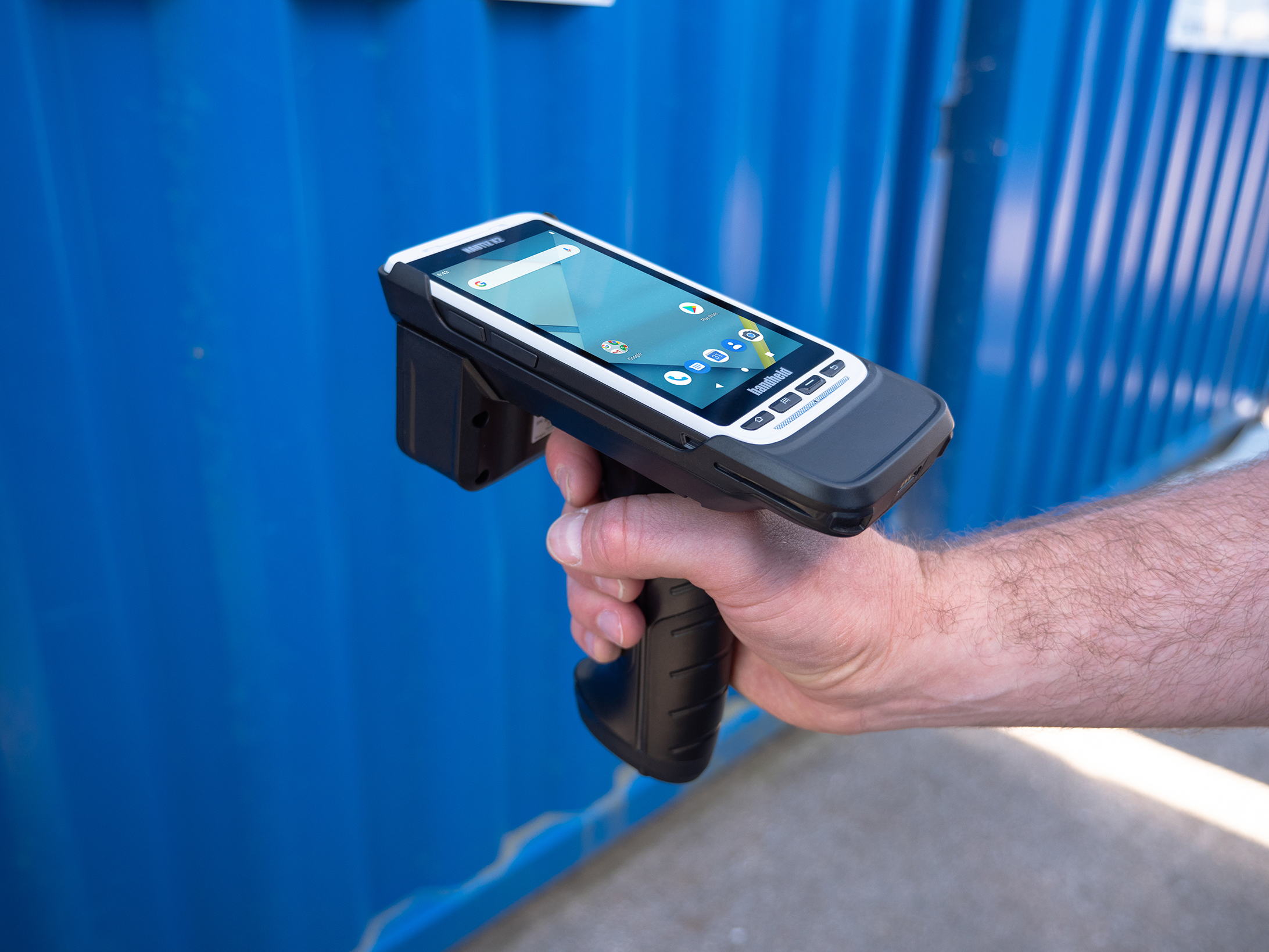 Handheld ilmoittaa merkittävistä päivityksistä sen suosittuun NAUTIZ X2