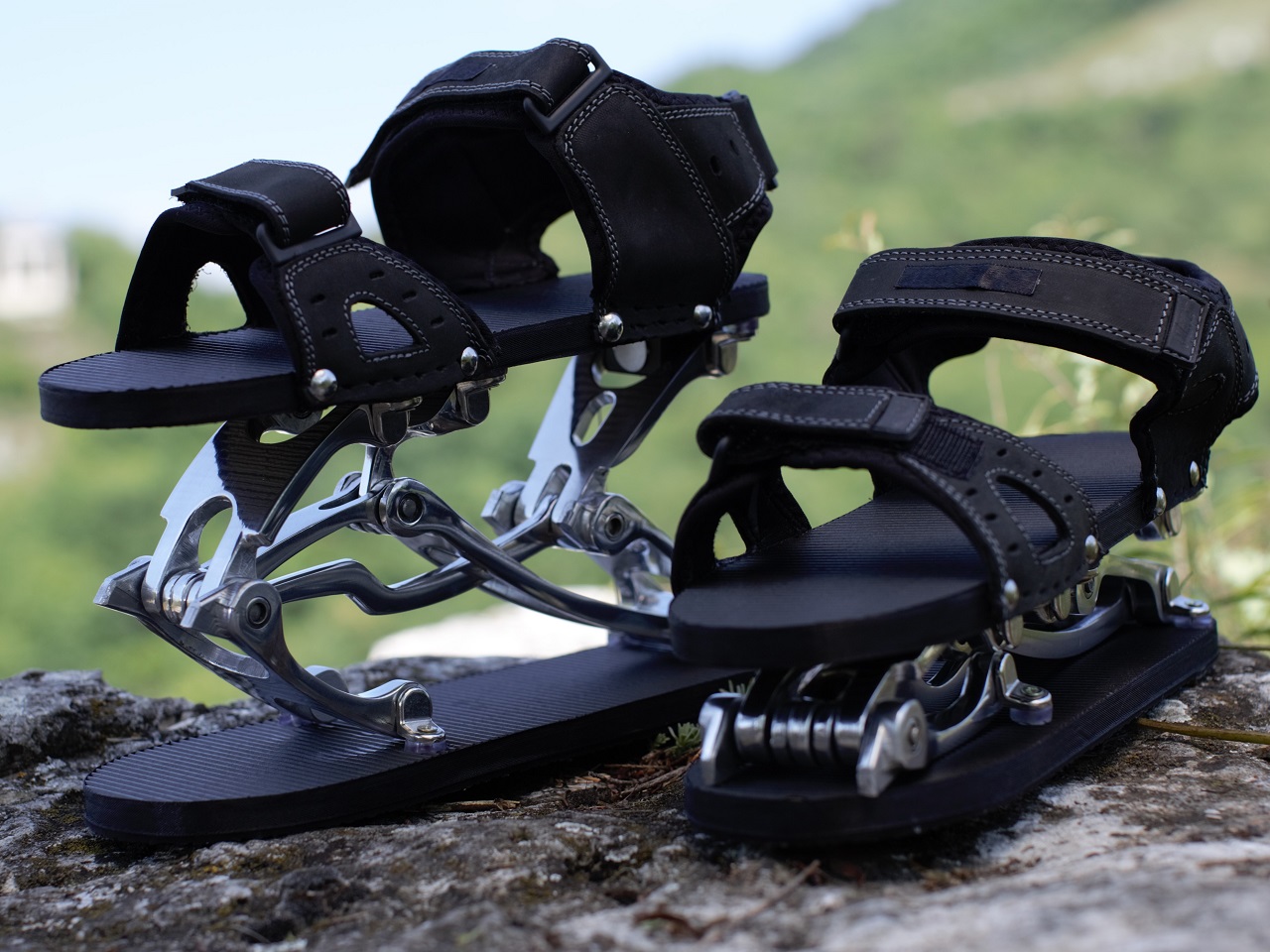 Kinetic Step Launch First Biomechanical Exoskeleton on Indiegogo ...